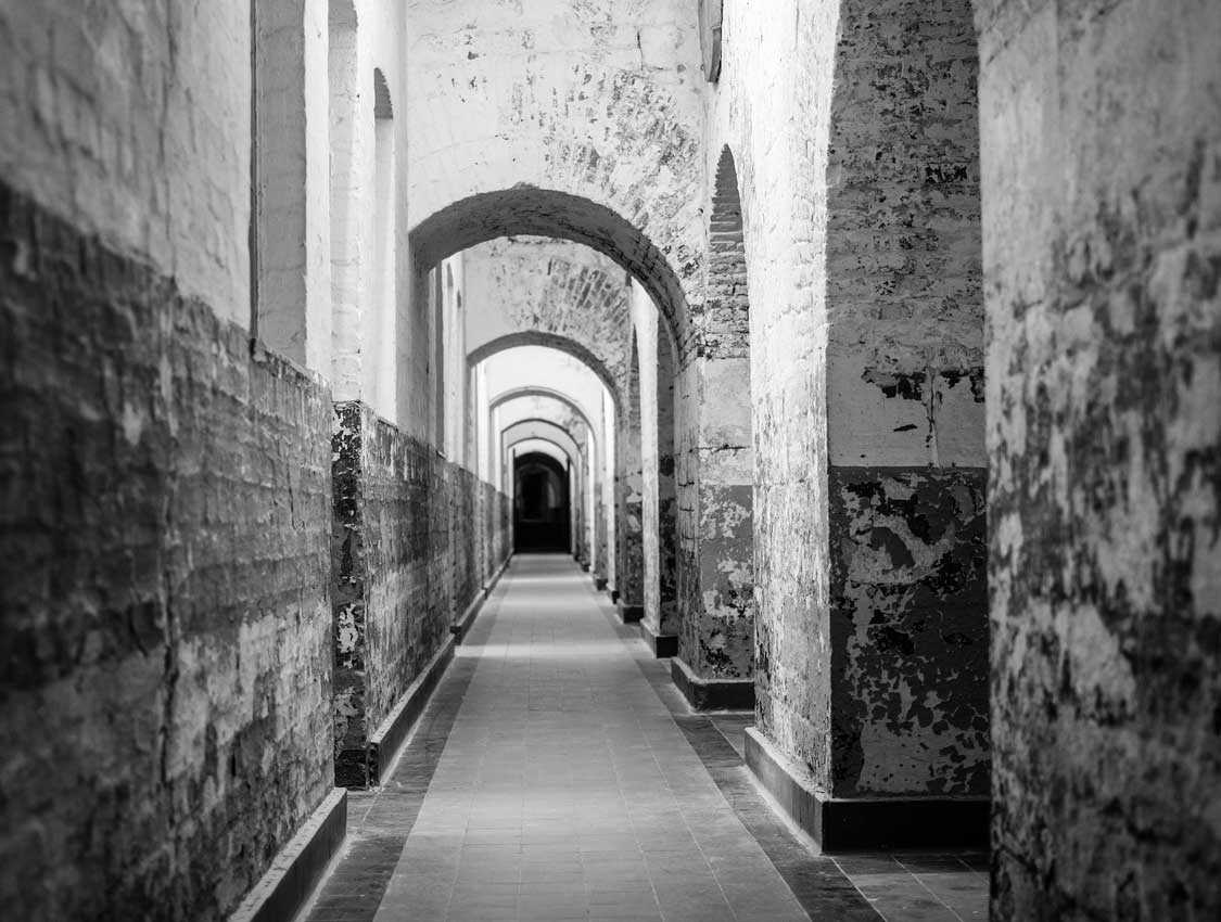 10 Haunted Hotels in Ontario Where You Can Spend The Night With Ghosts ...